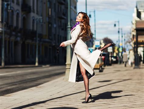 Rajstopy Na Lato Jakie Wybra By Wygl Da Elegancko Nawet W Upa Y