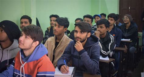 Jamal Coaching Centre Best Institute For Jee Neet And Board Exams In