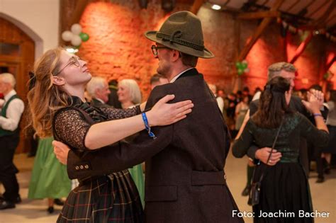 Bachata Tanzen Lernen Geschichte Schritte Und Musik Für Anfänger Und