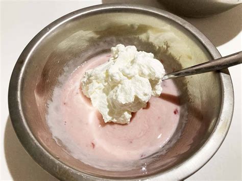 生クリームを混ぜるだけ！フルーチェで作る簡単＆絶品ふわふわムース 4yuuu