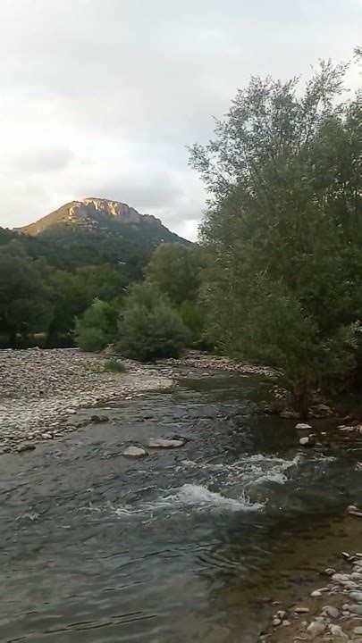 Устието на река Вит Youtube