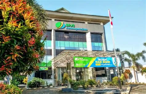 Kantor BPJS Ketenagakerjaan Surabaya Alamat Jam Operasional Dan Telepon