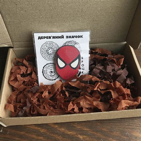 Значок Человек паук купить в Киеве цена в Украине