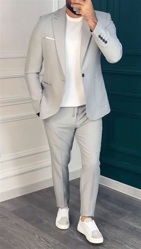 Grey Style Mens Wear Blazer And Pant Combination Ash Color Suit