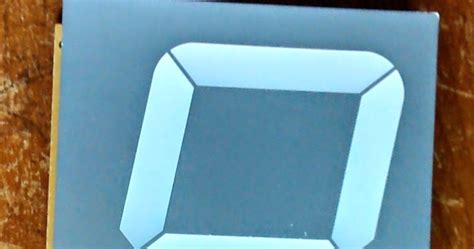 DQSoft Outra Forma de Acionar um Display de Segmentos com Múltiplos LEDs