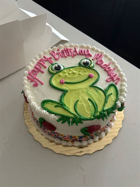 Frog Cake Unique Birthday Dessert