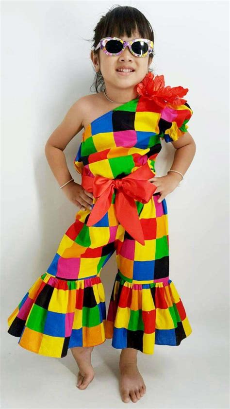 0 9 Y ชุดเดรส ชุดเด็กดอยเด็ก ชุดพื้นเมืองเด็กผู้หญิง พิมพ์ลายสีสันสดใส ชุดกระโปรงเด็กผู้หญิง