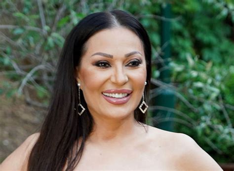 Ceca Slika Iz Mladosti Magazin Zvijezde I Tračevi