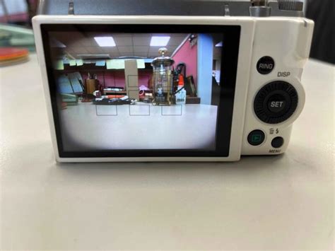 卡西歐 Casio Exilim Ex Zr1200 類單眼數位相機 自拍 翻轉螢幕 白色 露天市集 全台最大的網路購物市集