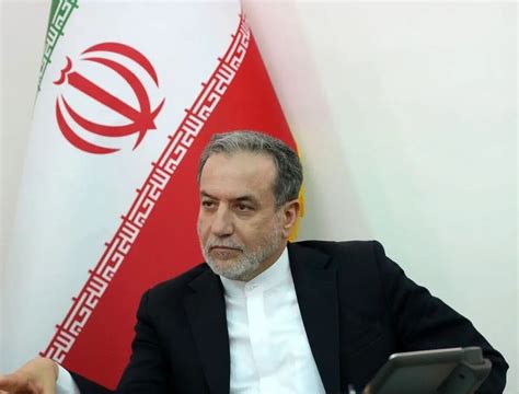 در دیدار عراقچی با نخست وزیر لبنان چه گذشت؟عکس