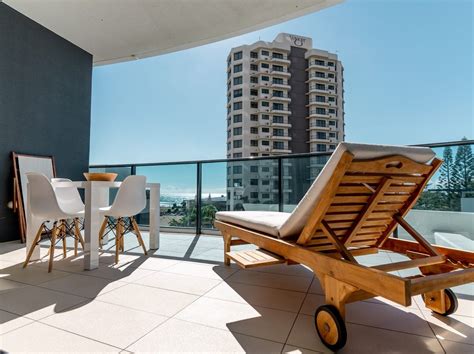 4031 Oracle Boulevard Broadbeach Qld 4218 Domain