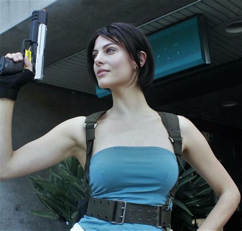 Julia Voth As Jill Valentine 9gag