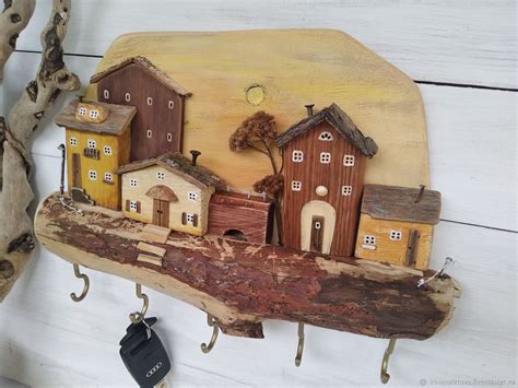 Ключница настенная Закат в городе N 2 домики дрифтвуд заказать на Ярмарке Мастеров