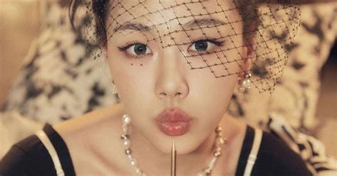 투썸플레이스 아박 라인업 확대홀케이크·시즌한정 제품 출시