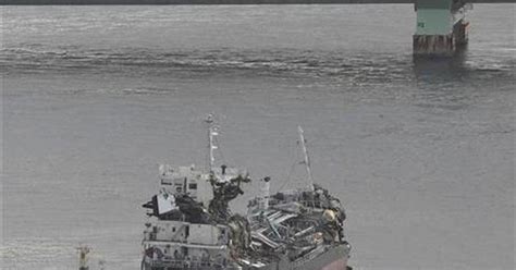 【台風21号】関空連絡橋に衝突のタンカー、タグボートで曳航 産経ニュース