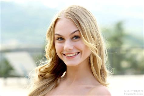 Mpl Studios Presents Erika In On Holiday Porn Pictures Xxx Photos Sex Images Pictoa