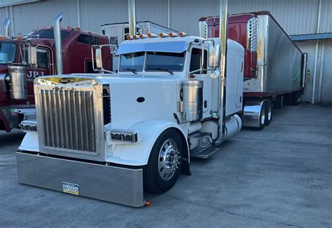 The Customized Legacy Of The Peterbilt 389 Driver First
