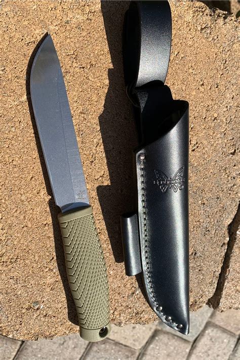 Benchmade fixed blade 202 Leuku knife review