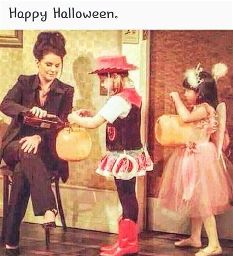 Pin By Berdie Creech On Holidaygreetings Memes Great Love Stories