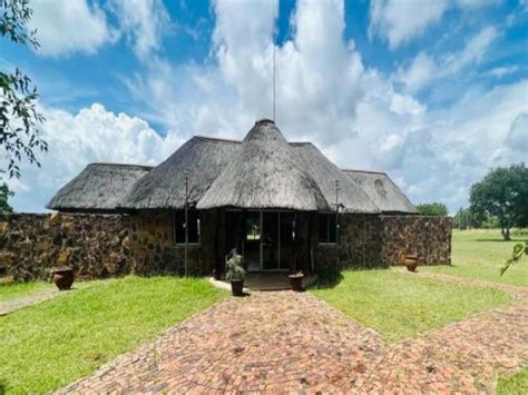 Sambane Game Lodge Mokopane