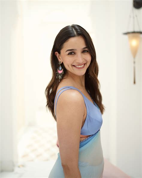 Alia Bhatt 3277 X 4096 Rbollywooduhqonly