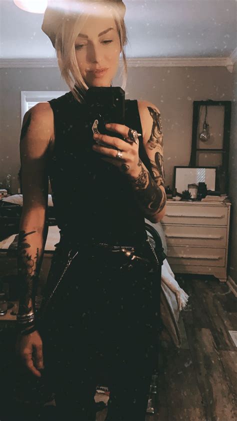 American Pickers Star Mike Wolfes Girlfriend Leticia Cline Shares Rare