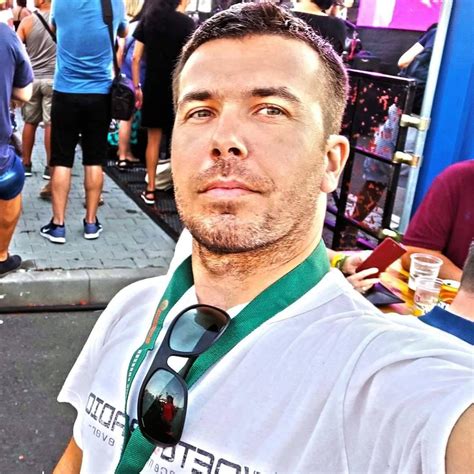 Sofia Solid Throwbackthursday към едно от Facebook