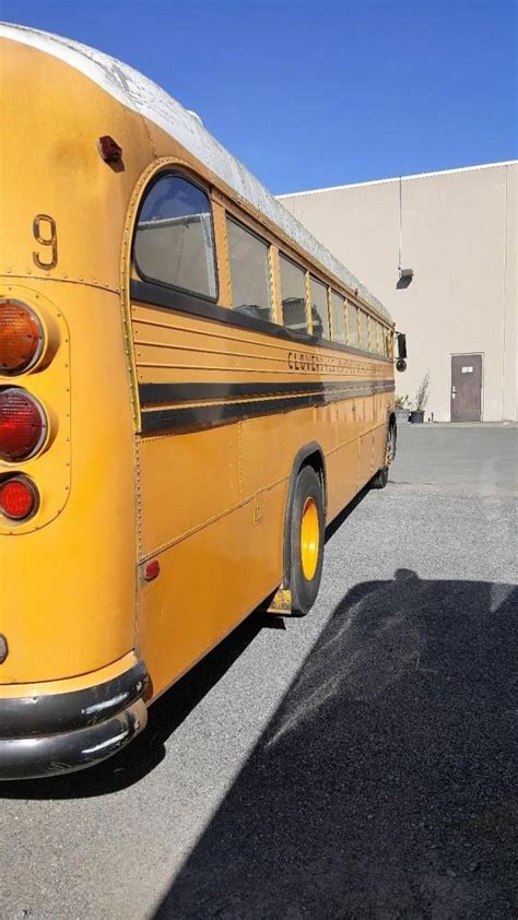 1987 78 Passenger Crown Super Coach For Sale