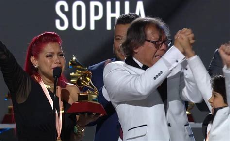 Boliviano Ganador Del Grammy Destaca Su Amor Por El Taquirari Y