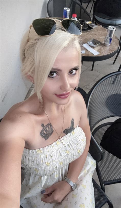 Aylİn Su Good Morning 🤨🤨🤨🤨 Instagram