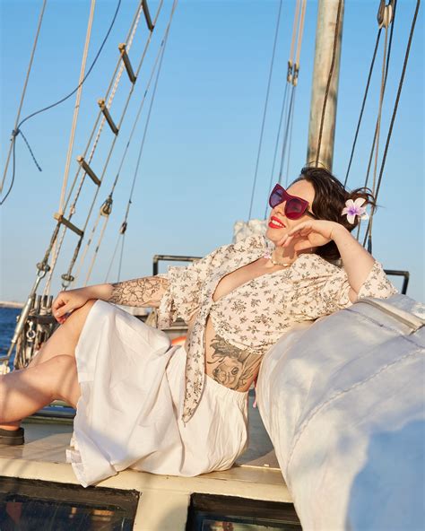 Катя Звездина — художник богема в Петербурге Эту красоту я организовала сама 🤩 Запомним этот