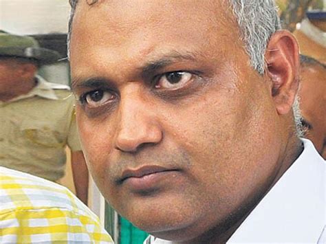 Somnath Bharti Missing As Police Raid Home And Office Latest News