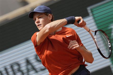 Jannik Sinner è Il N1 Al Mondo Djokovic Dà Forfait Al Roland Garros