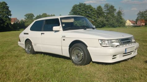 Saab 900 Turbo Aero – Severský stíhač - Garáž.cz