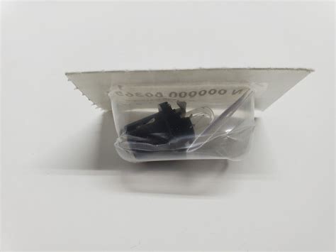 New Genuine Mercedes Benz Factory Light Bulb 12V 1.2W OEM Part N ...