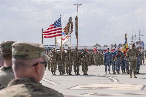 Percheziții România SUA la Baza militară americană de la Mihail