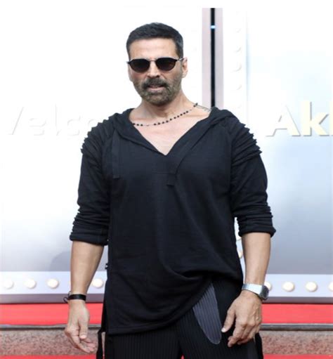 Akshay Kumar Recalls Earning ₹3 500 From First Modelling Job Before Stardom