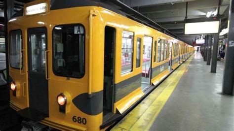 Subte Las Líneas A Y B Están Interrumpidas Por Medidas De Fuerza Hasta