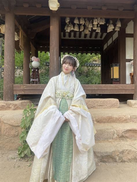 Guardado Rápido에 있는 Gaby 🌷🩰님의 핀 한국 전통 의상 전통 의상 패션