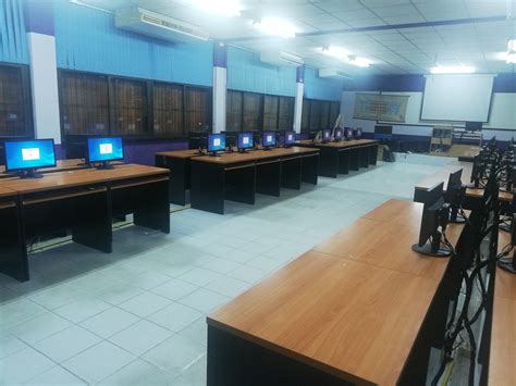 โรงเรียนบัวแก้วเกษร ปทุมธานี บริษัท สยามเน็ทเวอร์ค แอนด์ คอมพิวเตอร์