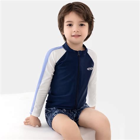 【楽天市場】紫外線遮蔽率99 8％ Upf50 キッズ 水着 男の子 セット 長袖 ラッシュガード ショートパンツ スイムキャップ 3点