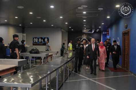 Sultan Ibrahim Undergoes Successful Treatment Abroad