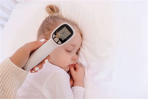 Dreambaby Non Contact Infrared Digital Forehead Thermometer 20