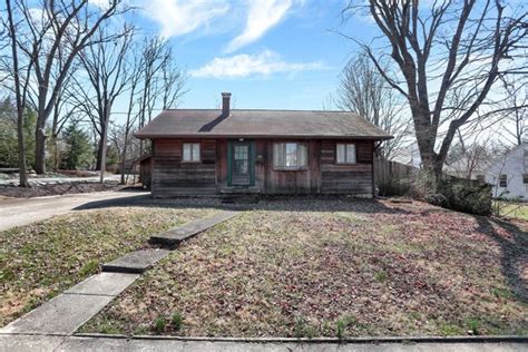 Nick Laviolette Real Estate Agent Compass