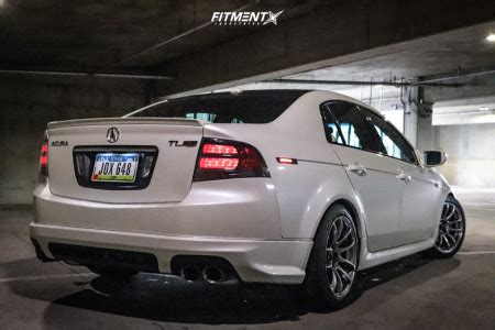 2007 Acura Tl Type S With 17x9 Vors Tr4 And Michelin 235x40 On Lowering