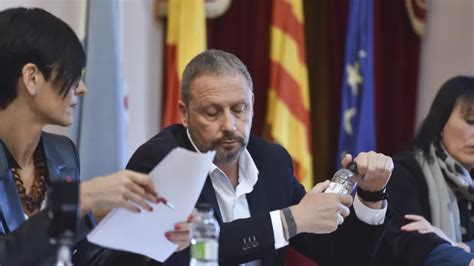 Prospera La Moción De Censura Contra El Psoe En Sariñena En Un Pleno