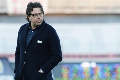 Giuntoli Sposa La Juve Allegri Non La Tradisce Da Rabiot A Zaniolo