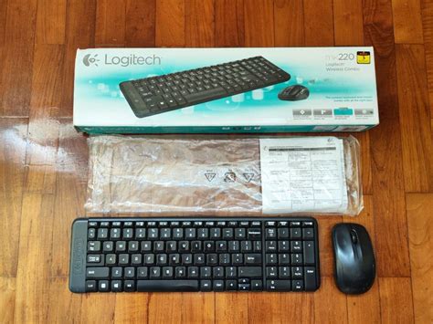 Logitech Mouse Keyboard Combo Computers And Tech Parts And Accessories Computer Keyboard On