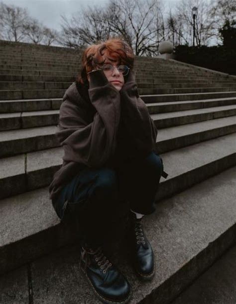 Robbie Cavetown Robbie Music Artists Singer