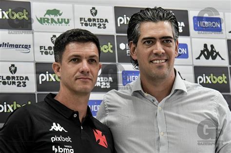 Fotos ApresentaÇÃo Do TÉcnico MaurÍcio Barbieri No Vasco Gazeta Press
